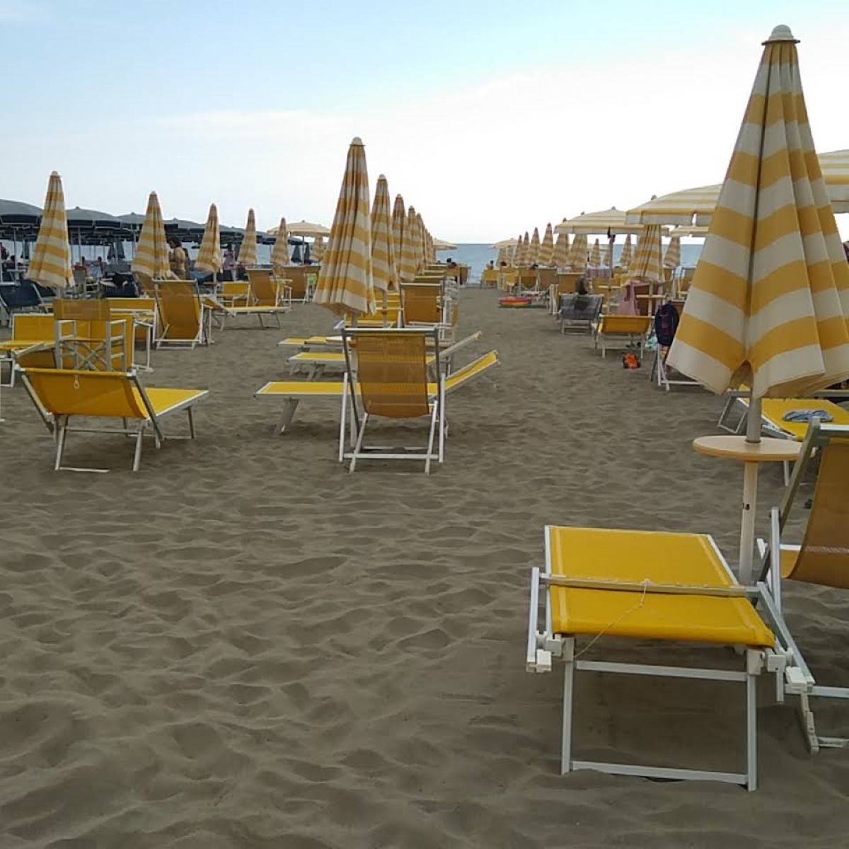 Bagno Lydia - Carrara (MS) - prenotazione online | Spiagge.it