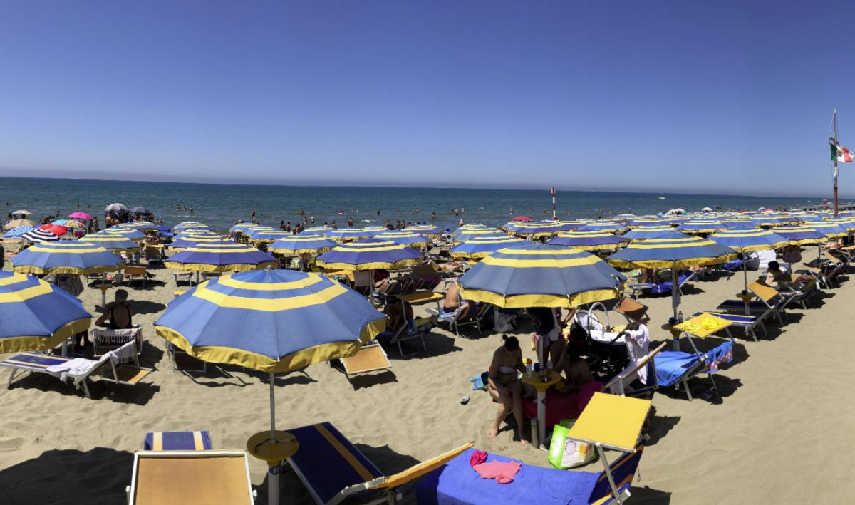 Alba Marina - Pomezia (RM) - prenotazione online | Spiagge.it