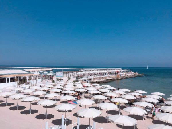 Bahia Beach - Molfetta (BA) - prenotazione online | Spiagge.it