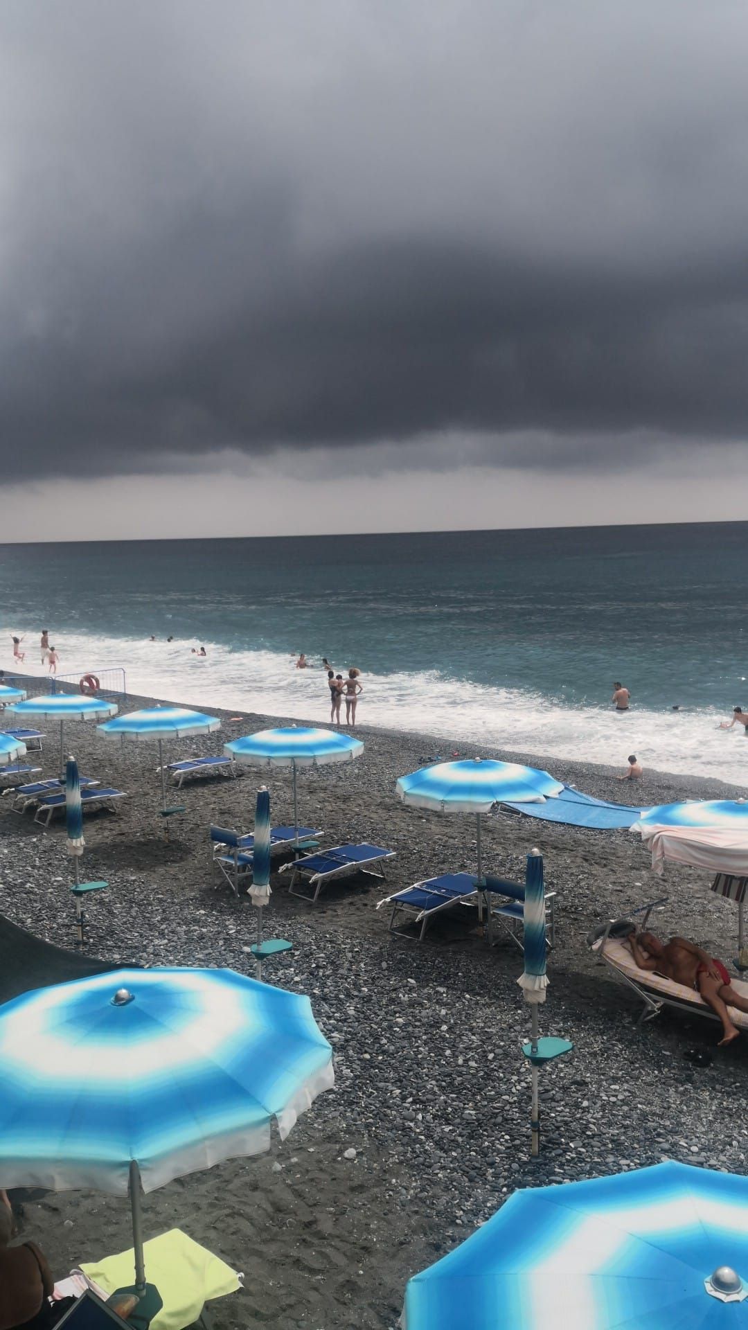 Bagni Lido di Vesima - Genova (GE) - prenotazione online | Spiagge.it