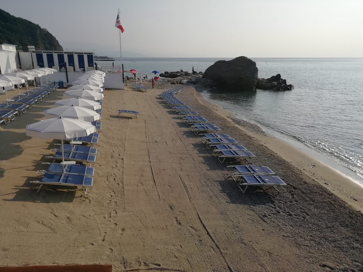 Caletta Beach - Bergeggi (SV) - prenotazione online | Spiagge.it