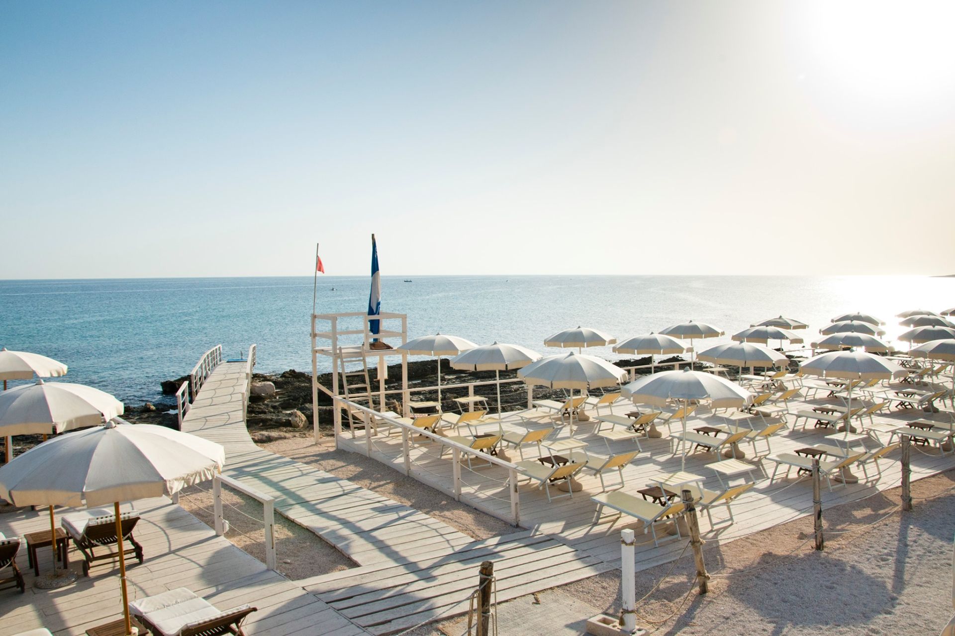 Coco Beach Club - Cozze (BA) - prenotazione online | Spiagge.it
