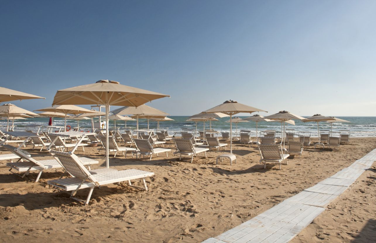 Modica Beach Resort - Modica (RG) - prenotazione online | Spiagge.it