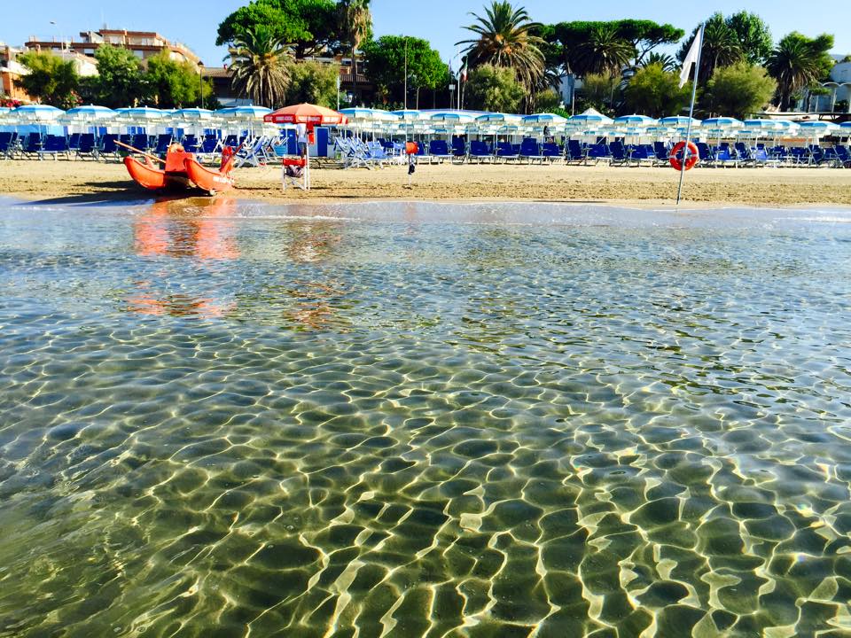 Stabilimenti Balneari Terracina: prenotazione spiagge